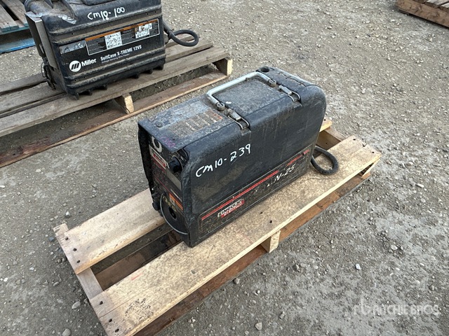 2000 Lincoln LN-25 Wire Feeder | Ritchie Bros. Auctioneers
