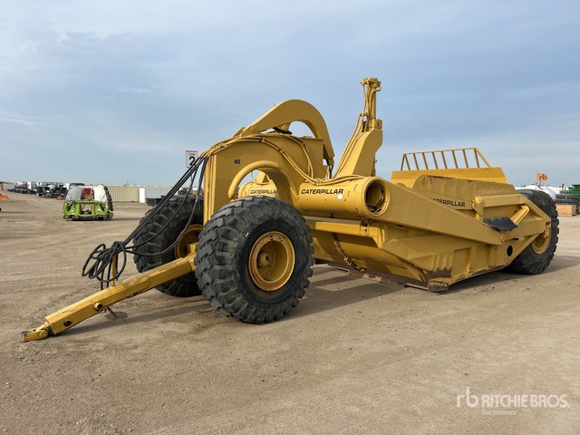 Cat 463 4 Tire Hydraulic Racleuse | Ritchie Bros. Auctioneers