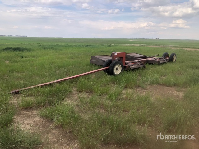 Dyna Fab Industries Windrower Transport Trailer | Ritchie Bros. Auctioneers