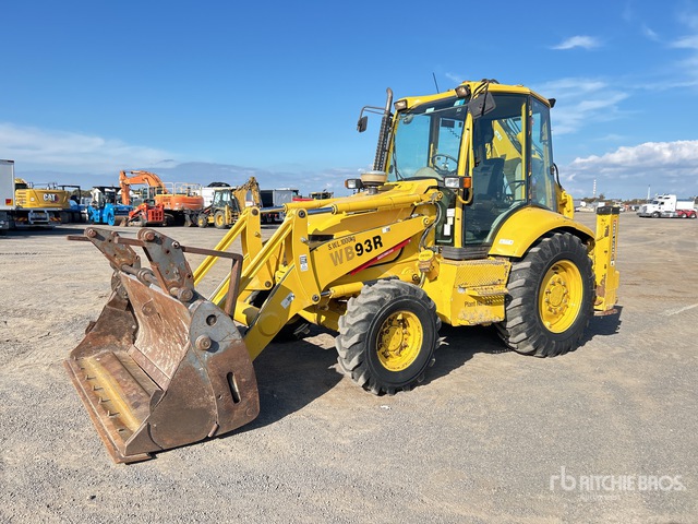 1999 Komatsu WB93R-2 4x4 Backhoe Loader | Ritchie Bros. Auctioneers