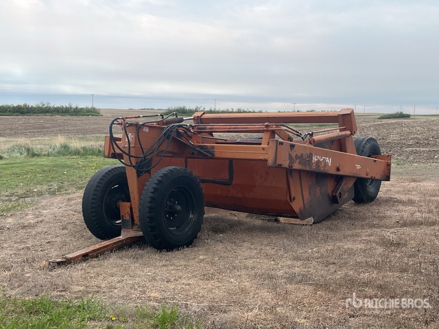 Miskin M-7500 4 Tire Hydraulic Pull Scraper | Ritchie Bros. Auctioneers