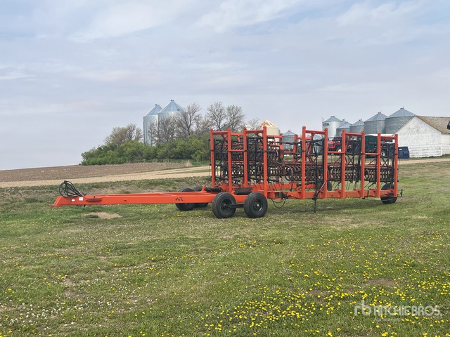 1989 Riteway RHP446 45 ft Mid Harrow Packer | Ritchie Bros. Auctioneers