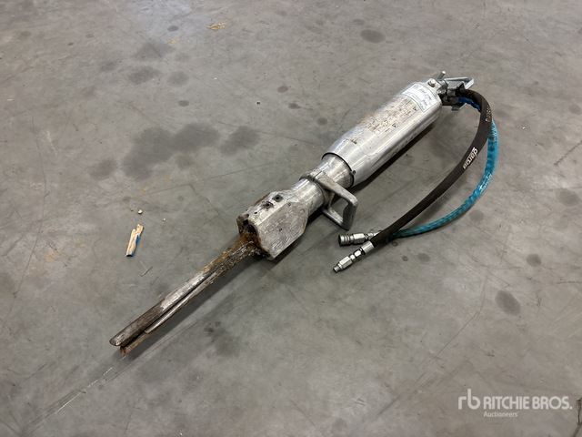 2021 Darda C12 Rock Splitter | Ritchie Bros. Auctioneers