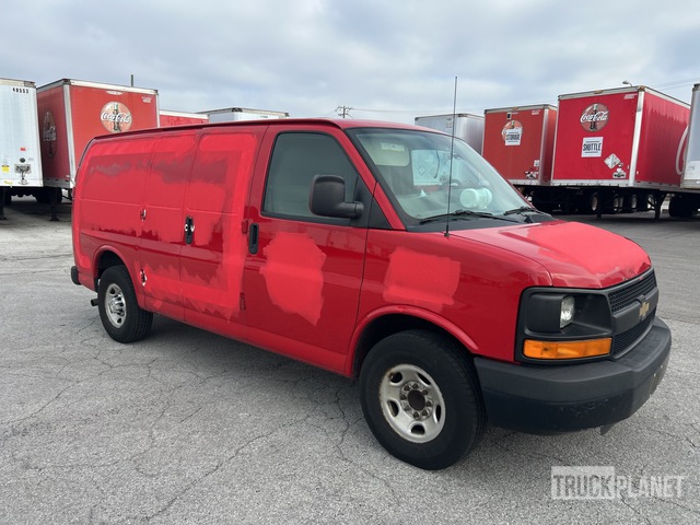 2014 Chevrolet Express 3500 Cargo Van in Alsip, Illinois, United States ...
