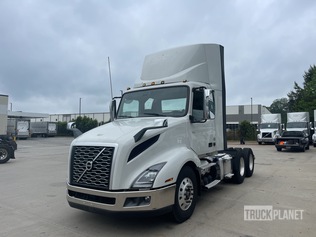 2019 Volvo VNL 300 4x4 T/A Day Cab Truck Tractor in Atlanta, Georgia ...