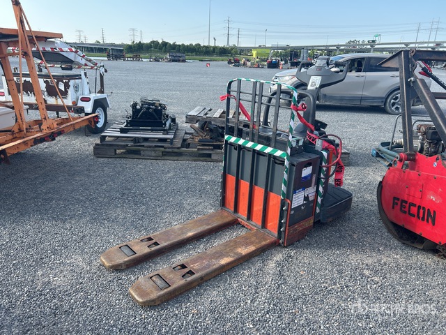 2020 Toyota 8HBE30 6000 lb Electric Transpalette | Ritchie Bros ...