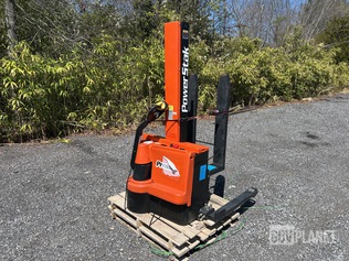 Surplus Presto PPS2200-62NAS Powered Stacker in Southampton, New Jersey ...