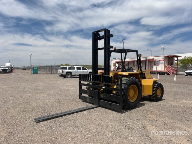 1988 Sellick SD-80 8000 lb 4x4 Rough Terrain Forklift | Ritchie Bros ...