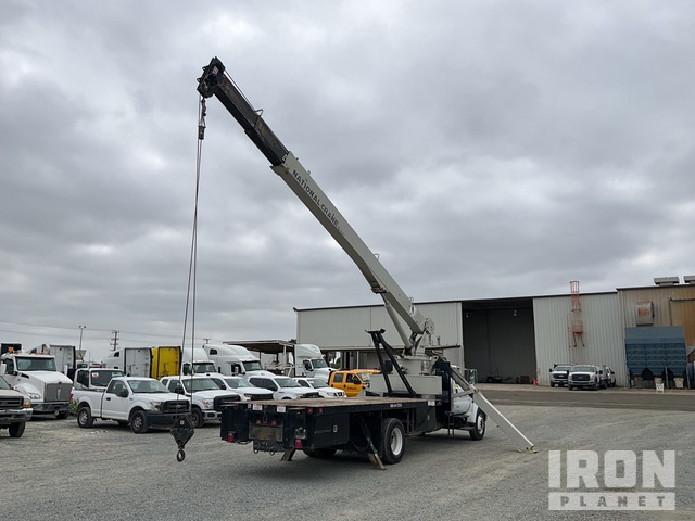 2014 National 571E2 36000 lb Straight Boom on 2015 Ford F-750 XL 4x2 Flatbed Truck with Crane in ...