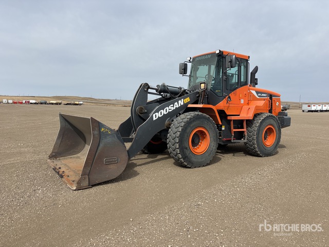 2019 Doosan DL280-5 Wheel Loader | Ritchie Bros. Auctioneers