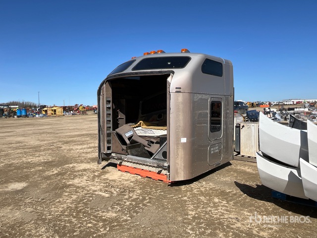 Aero Truck Sleeper | Ritchie Bros. Auctioneers