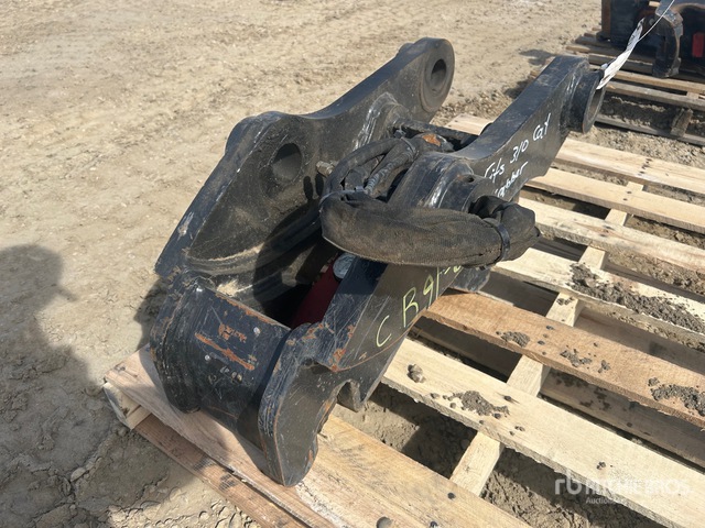 Cat Hydraulic Pin Grabber Coupler | Ritchie Bros. Auctioneers