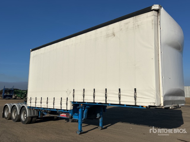 2008 Barker 7.2 m Tri/A B-Double Lead Step Deck Curtain Side Trailer | Ritchie Bros. Auctioneers