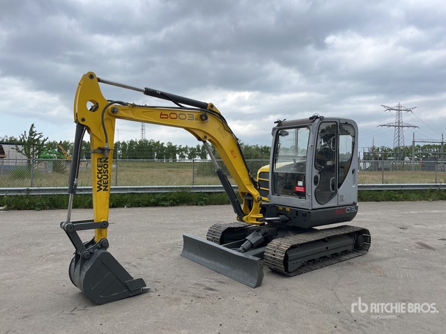 2015 Wacker Neuson 6003 Mini Excavator | Ritchie Bros. Auctioneers