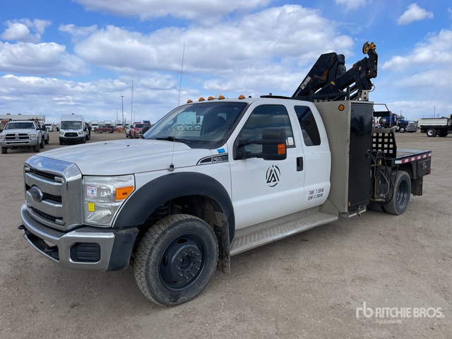 2014 Hiab 077BS-3CLX 3350 kg Knuckle Boom on 2015 Ford F-550 XLT 4x4 ...