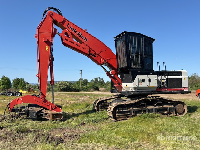 2022 Link-Belt 5040TLW Heel Boom Log Loader | Ritchie Bros. Auctioneers