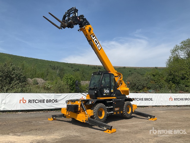 2021 JCB 555P210R Roto Telehandler | Ritchie Bros. Auctioneers