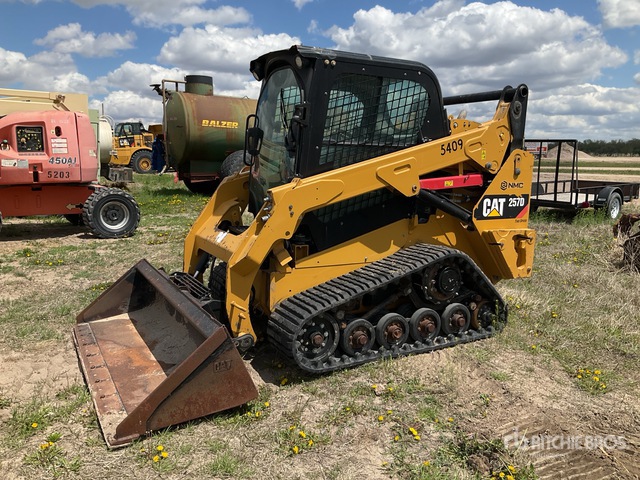 2016 Cat 257D Two-Speed Compact Track Loader | Ritchie Bros. Auctioneers