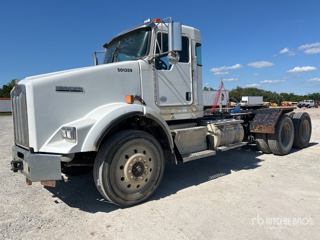 2019 Kenworth T800 6x4 T/A Day Cab Truck Tractor | Ritchie Bros. Auctioneers