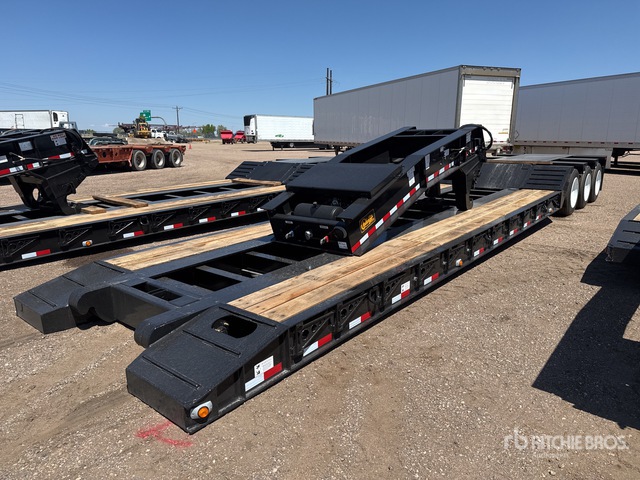 2025 Witzco Challenger RG-52 Tri/A Removable Gooseneck Lowboy Trailer (Unused) | Ritchie Bros ...