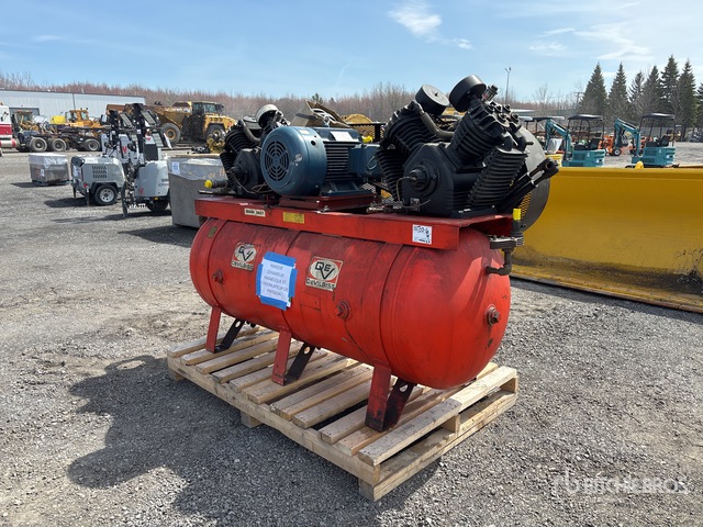 DeVilbiss Skid-Mounted Electric Air Compressor | Ritchie Bros. Auctioneers