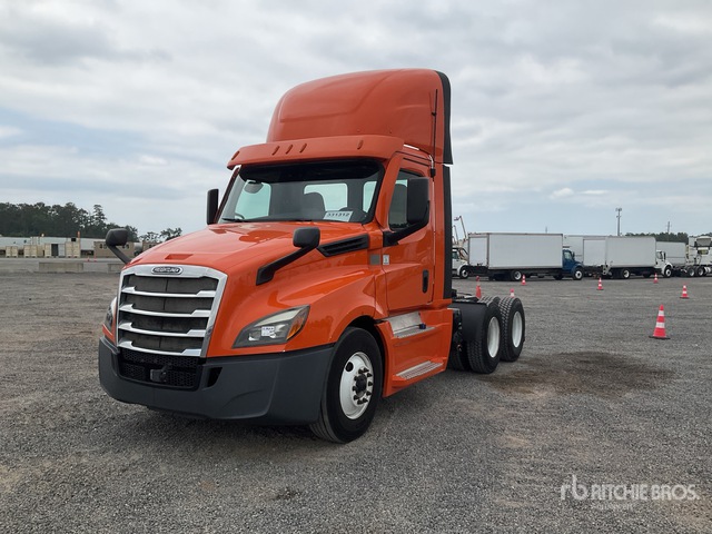 2019 Freightliner Cascadia 126 6x4 T/A Day Cab Truck Tractor | Ritchie ...
