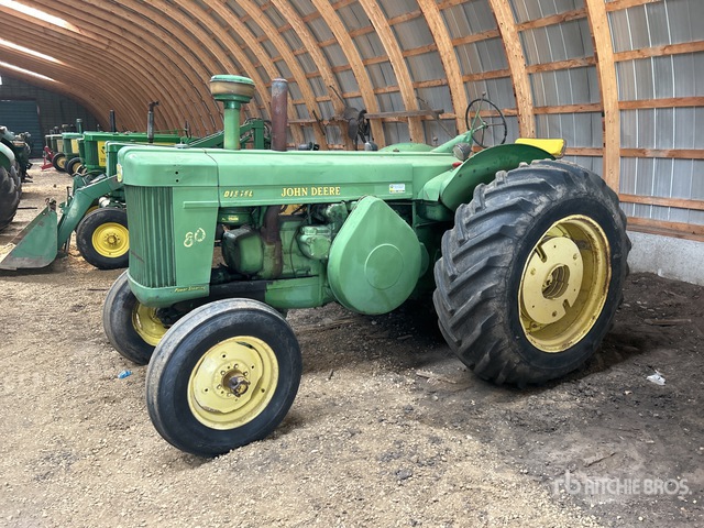 1955 John Deere 80 2WD Wide Front Tractor histórico | Ritchie Bros ...
