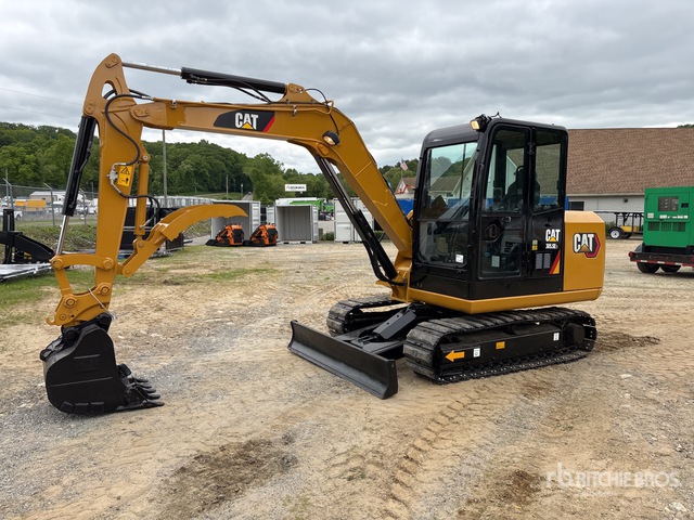 2016 Cat 305.5E2 Mini Excavator | Ritchie Bros. Auctioneers