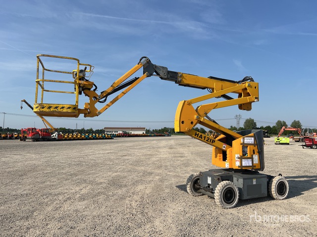 2007 Haulotte HA12IP Electric Articulating Boom Lift | Ritchie Bros. Auctioneers