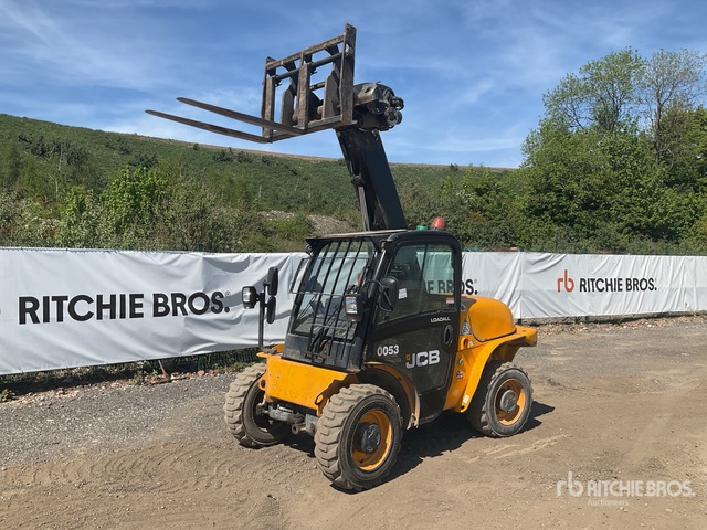 2019 JCB 520-40 Telehandler | Ritchie Bros. Auctioneers