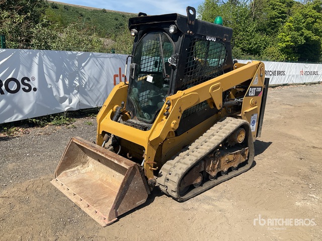 2018 Cat 239D High Flow Compact Track Loader | Ritchie Bros. Auctioneers