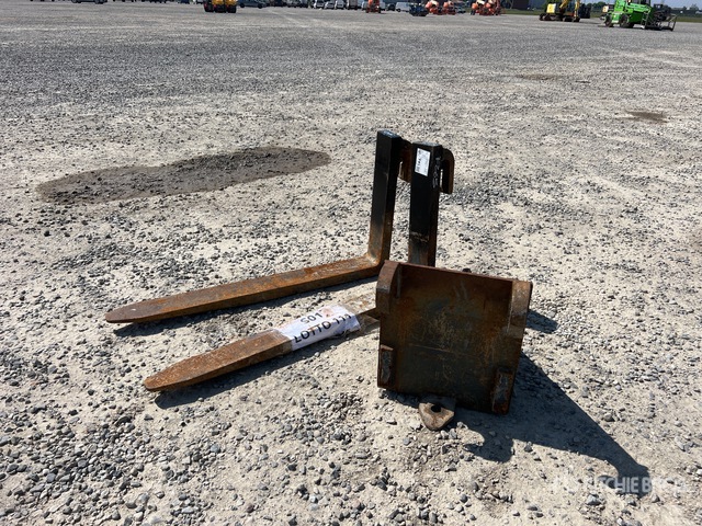 Merlo Telehandler Forks and Hook | Ritchie Bros. Auctioneers