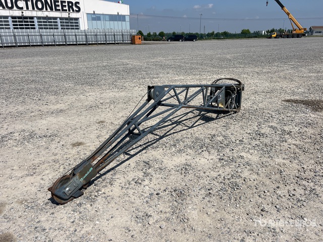 2012 Treemme FV60.LC.ZM2 Telehandler Jib | Ritchie Bros. Auctioneers