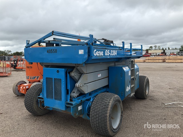 2005 Genie GS-3384 4x4 Dual Fuel Scissor Lift | Ritchie Bros. Auctioneers
