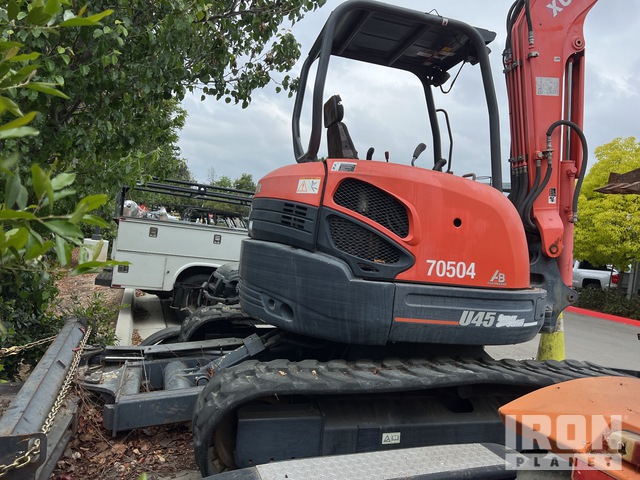 2012 Kubota U45-3ST Mini Excavator (Inoperable) in Whittier, California ...