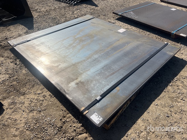 Quantity of (2) 2025 Kit Containers Steel 6 ft 1 in x 7 ft (0.75 in ...