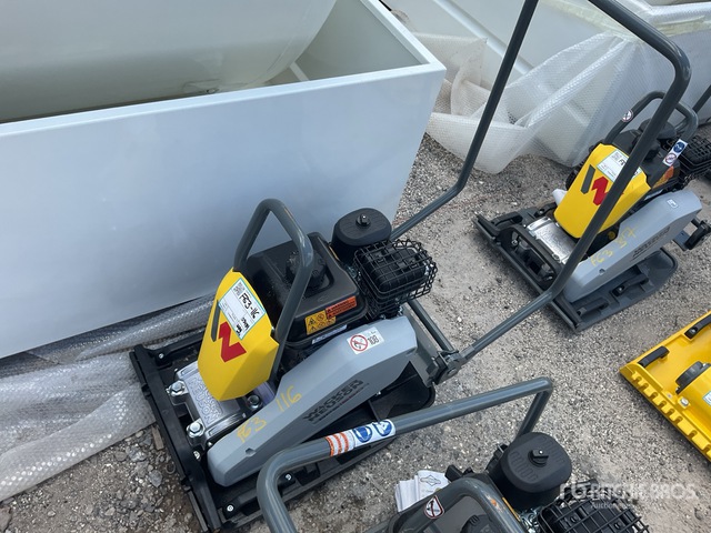 2022 Wacker Neuson BPS 1550 B Reversible Vibratory Plate Compactor ...