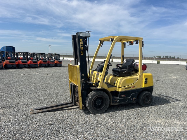 2017 Hyster H60XT 5750 lb Pneumatic Tire Forklift | Ritchie Bros ...