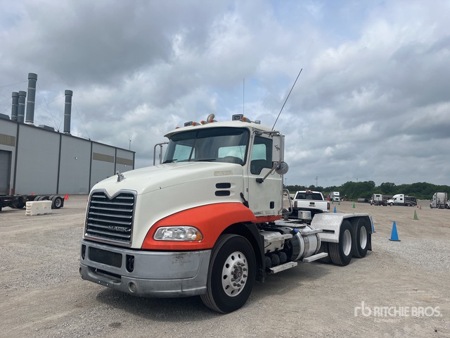 2016 Mack CXU613 6x4 T/A Day Cab Truck Tractor | Ritchie Bros. Auctioneers