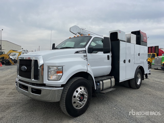 2019 Ford F-750 4x2 Service Truck | Ritchie Bros. Auctioneers