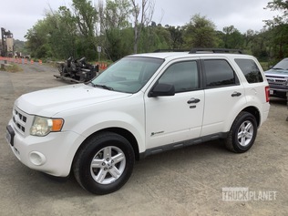 2010 Ford Escape Hybrid 2WD SUV in Ukiah, California, United States ...