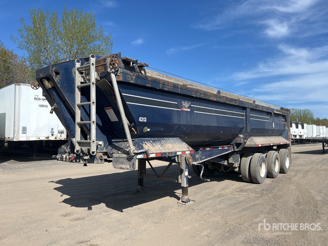 2019 Manac 32 ft Tri/A End Dump Trailer | Ritchie Bros. Auctioneers