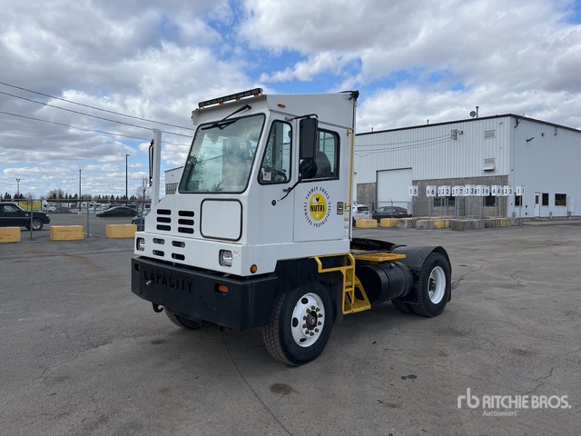 2013 Capacity TJ7000 4x2 Spotter Truck (Inoperable) | Ritchie Bros ...