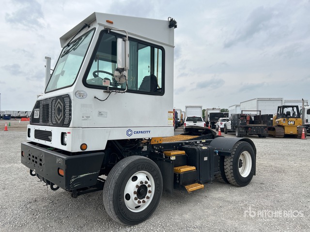 2018 Capacity Sabre 5 4x2 Spotter Truck | Ritchie Bros. Auctioneers