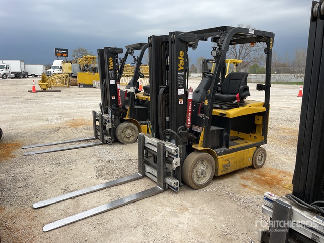 2020 Yale ERC050 4050 lb Electric Forklift | Ritchie Bros. Auctioneers