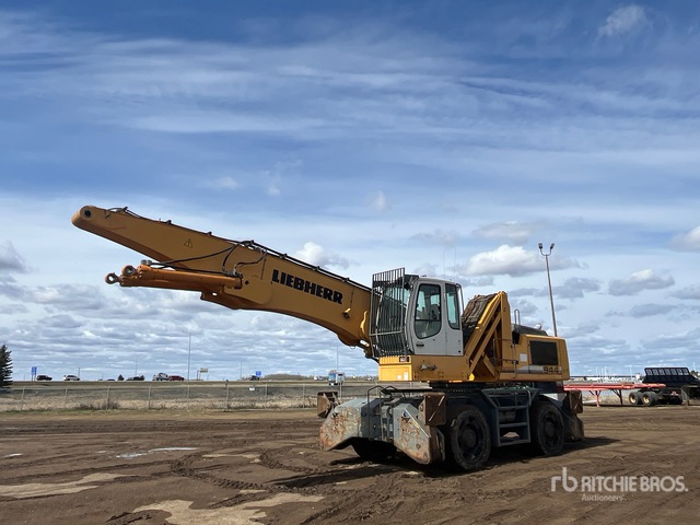 2008 Liebherr A944CHD Chariot élévateur à matériel lourd à roues ...
