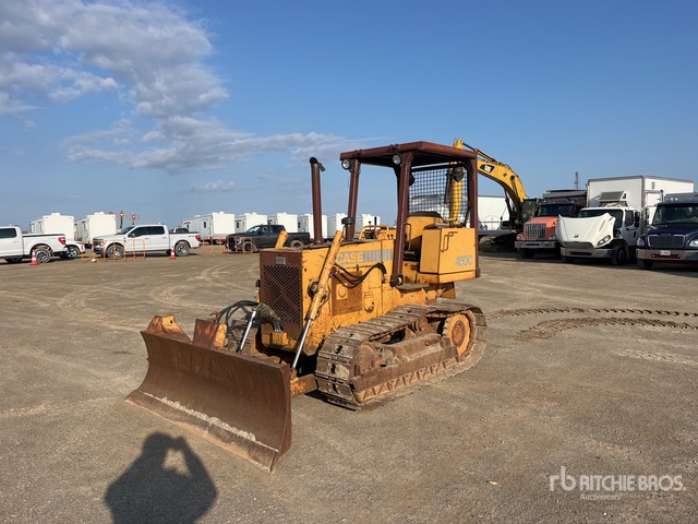 1987 Case 450C Tractor de cadenas | Ritchie Bros. Auctioneers
