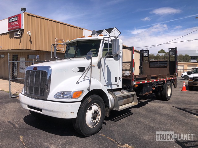 2009 Peterbilt 335 4x2 Flatbed Truck in Santa Fe, New Mexico, United ...