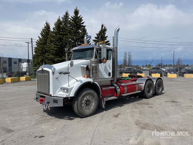 2011 Kenworth T800 6x4 T/A Day Cab Truck Tractor | Ritchie Bros. Auctioneers