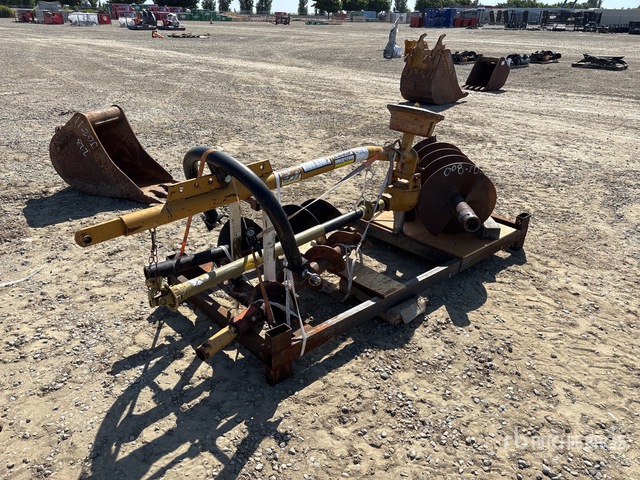 3 point Leinbach Post hole digger attachment | Ritchie Bros. Auctioneers